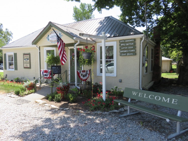 Exploring St. Louis One Meal at a Time: Blue Owl Restaurant (Kimmswick ...